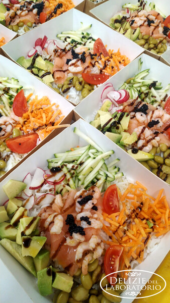 Poke Bowl Milano: Pranzo Gustoso - Delizie del Laboratorio